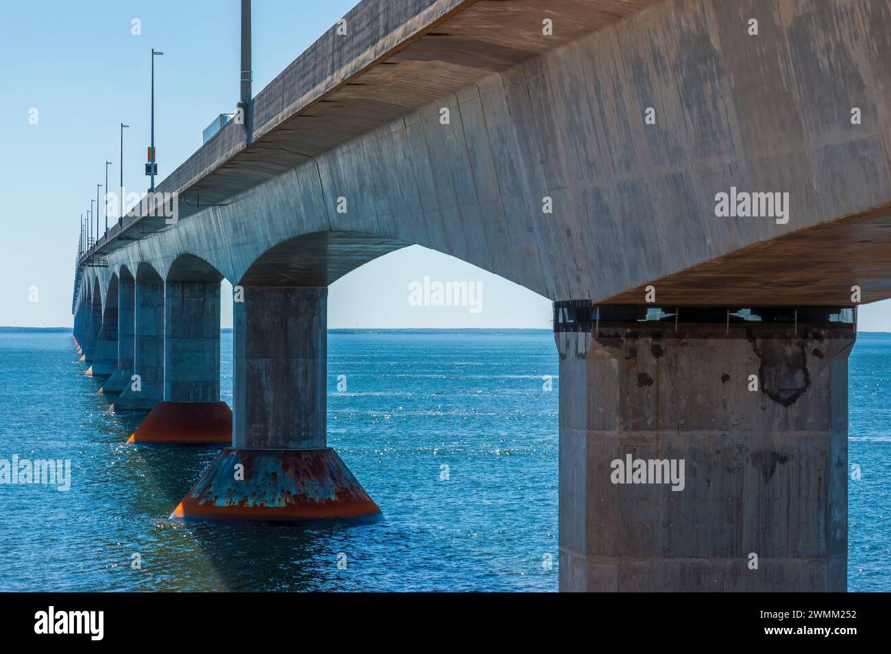 Confederation Bridge - a box girder bridge across the Northumberland ...