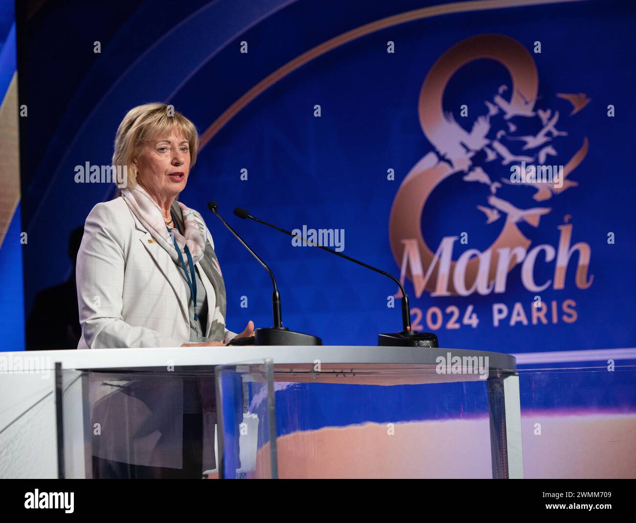 Ms judy sgro hi-res stock photography and images - Alamy
