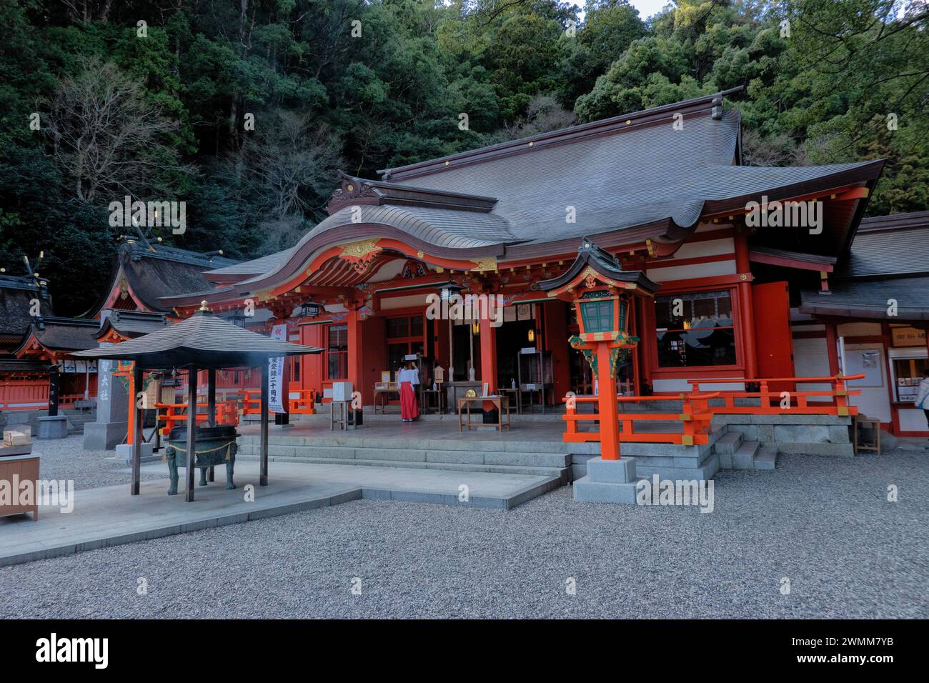 Kumano nachi taisha shrine hi-res stock photography and images - Alamy