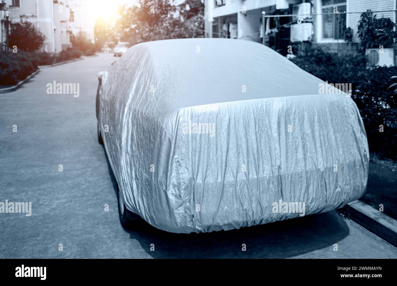 Car cover sheet hi-res stock photography and images - Alamy