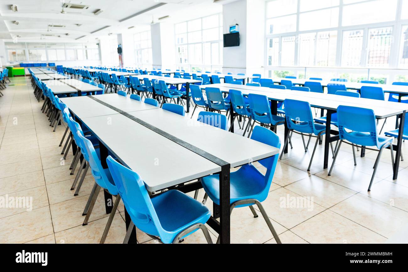 Clean school cafeteria with empty seats and tables Stock Photo - Alamy