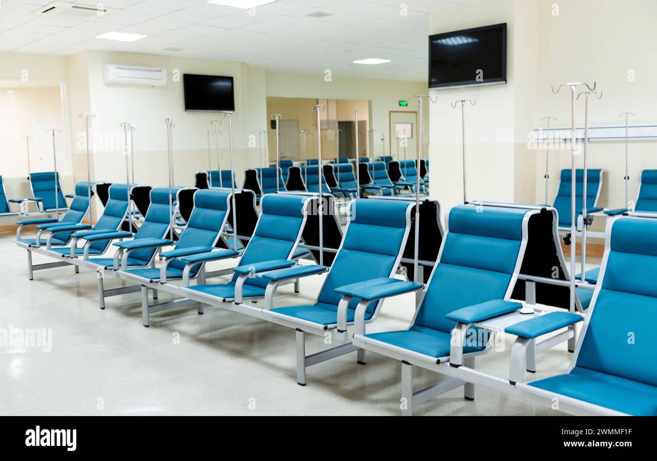 Intravenous pole in hospital room hi-res stock photography and images ...