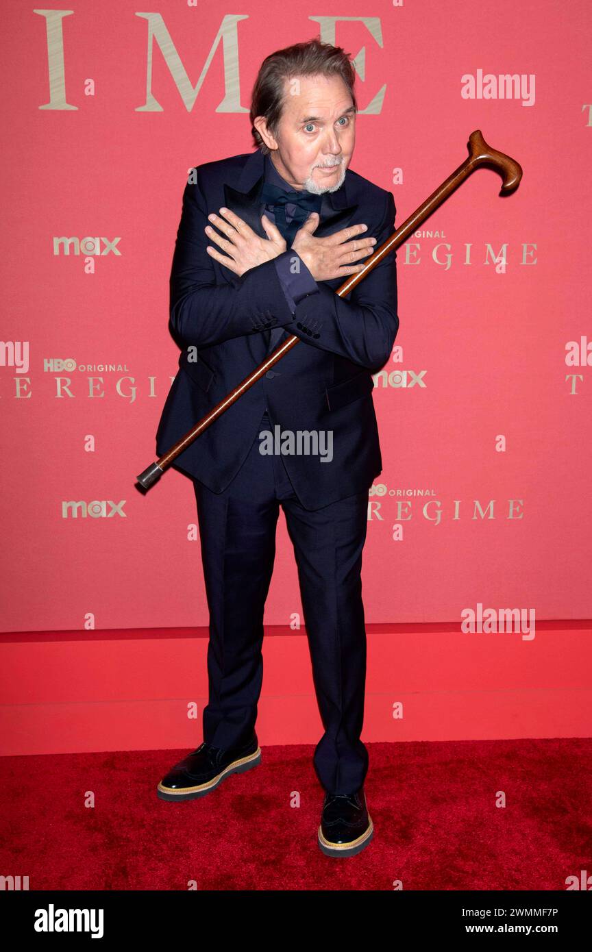 David Bamber bei der Premiere der HBO Max Serie The Regime im American ...