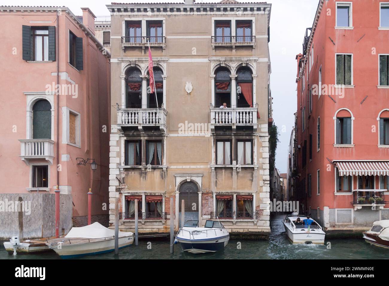 Palazzetto Pisani and Casa Succi upon Canal Grande (Grand Canal) in San ...