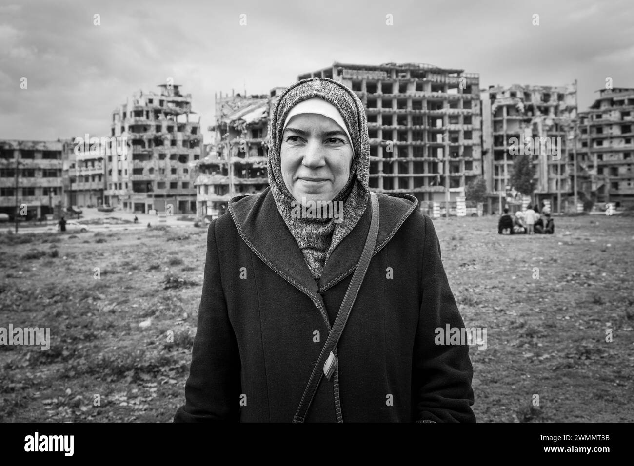 Syria, Homs, daily life in a neighborhood destroyed by bombing, woman ...