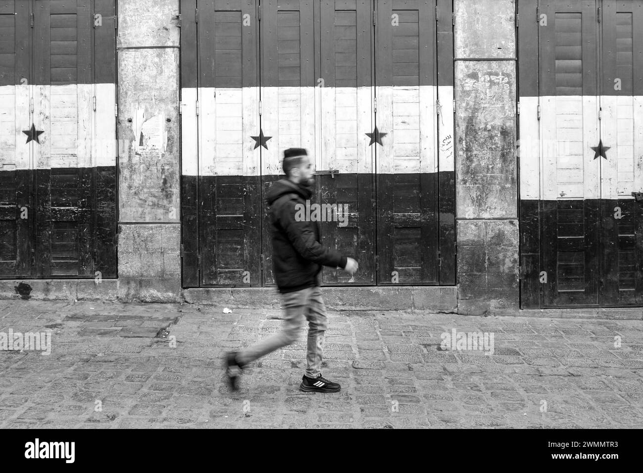 Daily life war Black and White Stock Photos & Images - Alamy