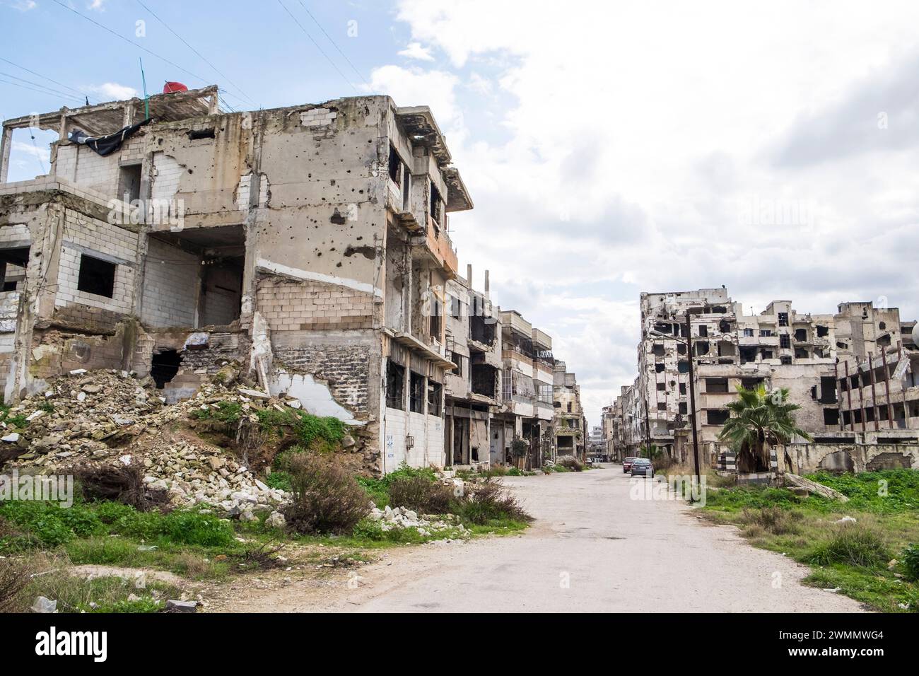 Syria, Homs, neighborhood destroyed by bombing Stock Photo - Alamy