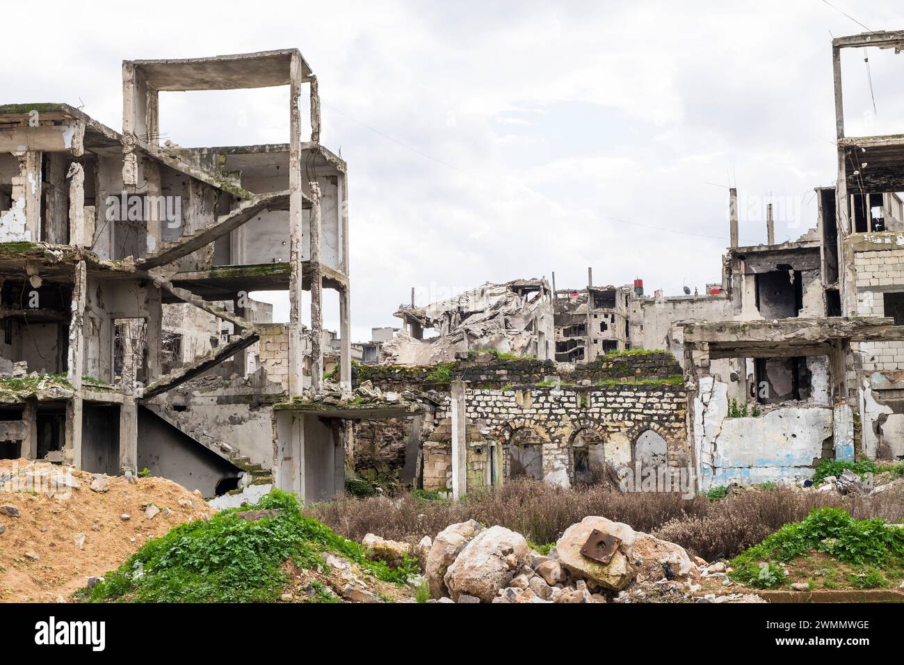 Syria, Homs, neighborhood destroyed by bombing Stock Photo - Alamy
