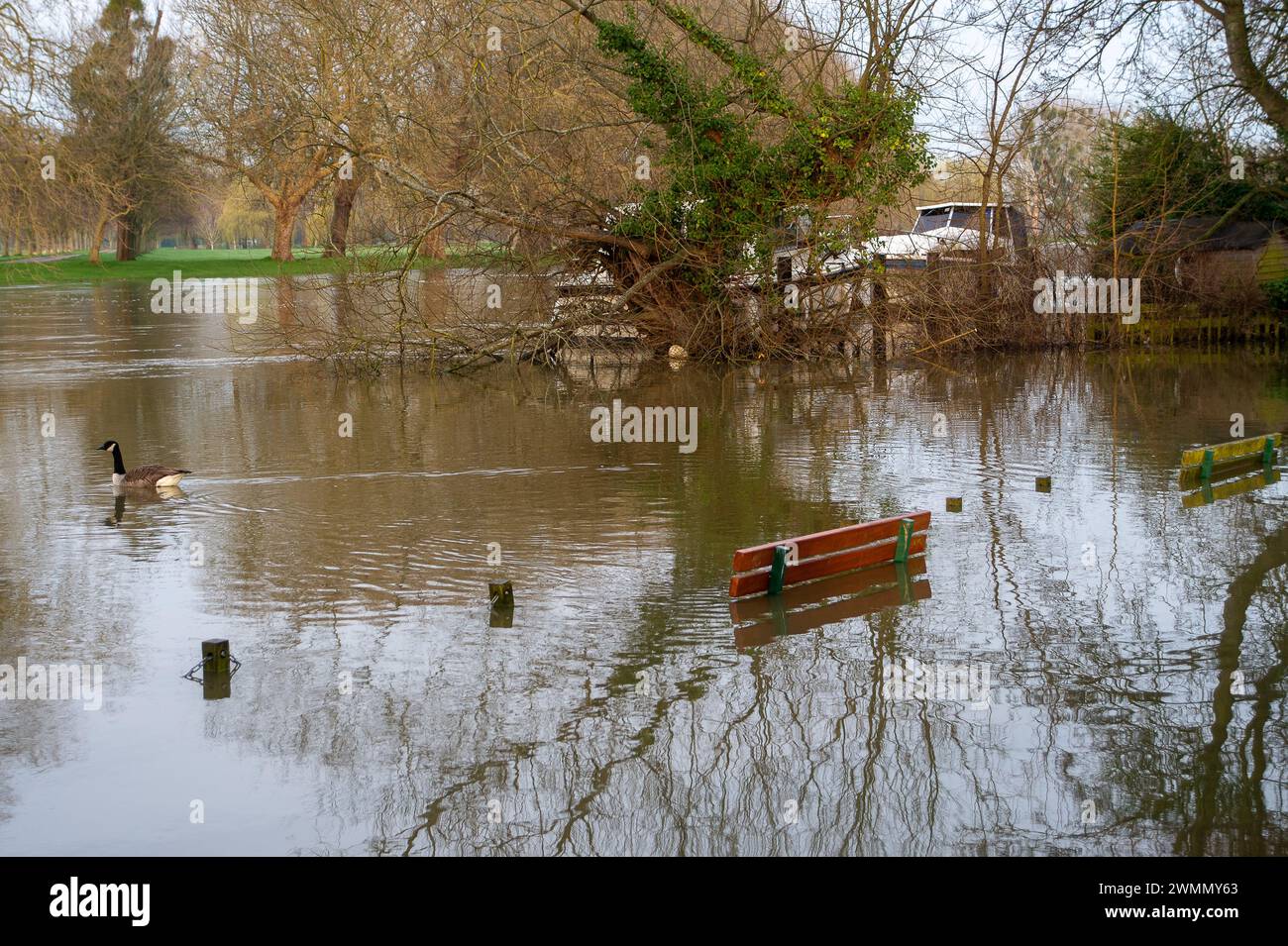 Laleham village hi-res stock photography and images - Alamy