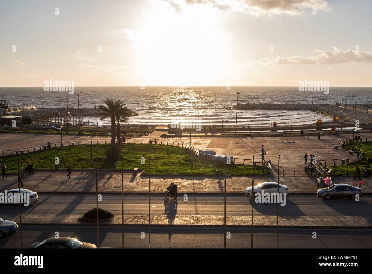 Tartous hi-res stock photography and images - Alamy