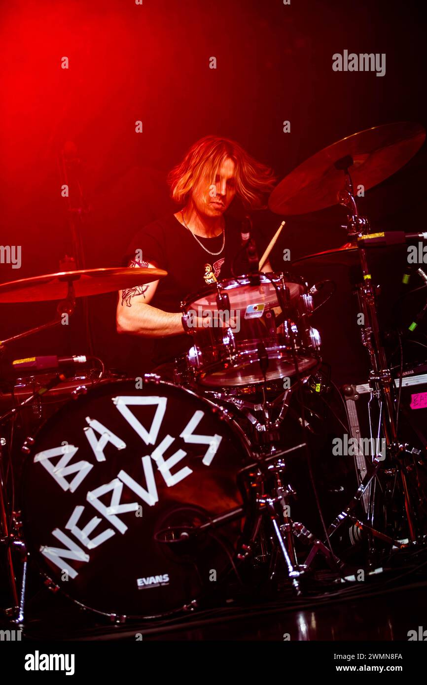 Bad nerves 2024 hi-res stock photography and images - Alamy