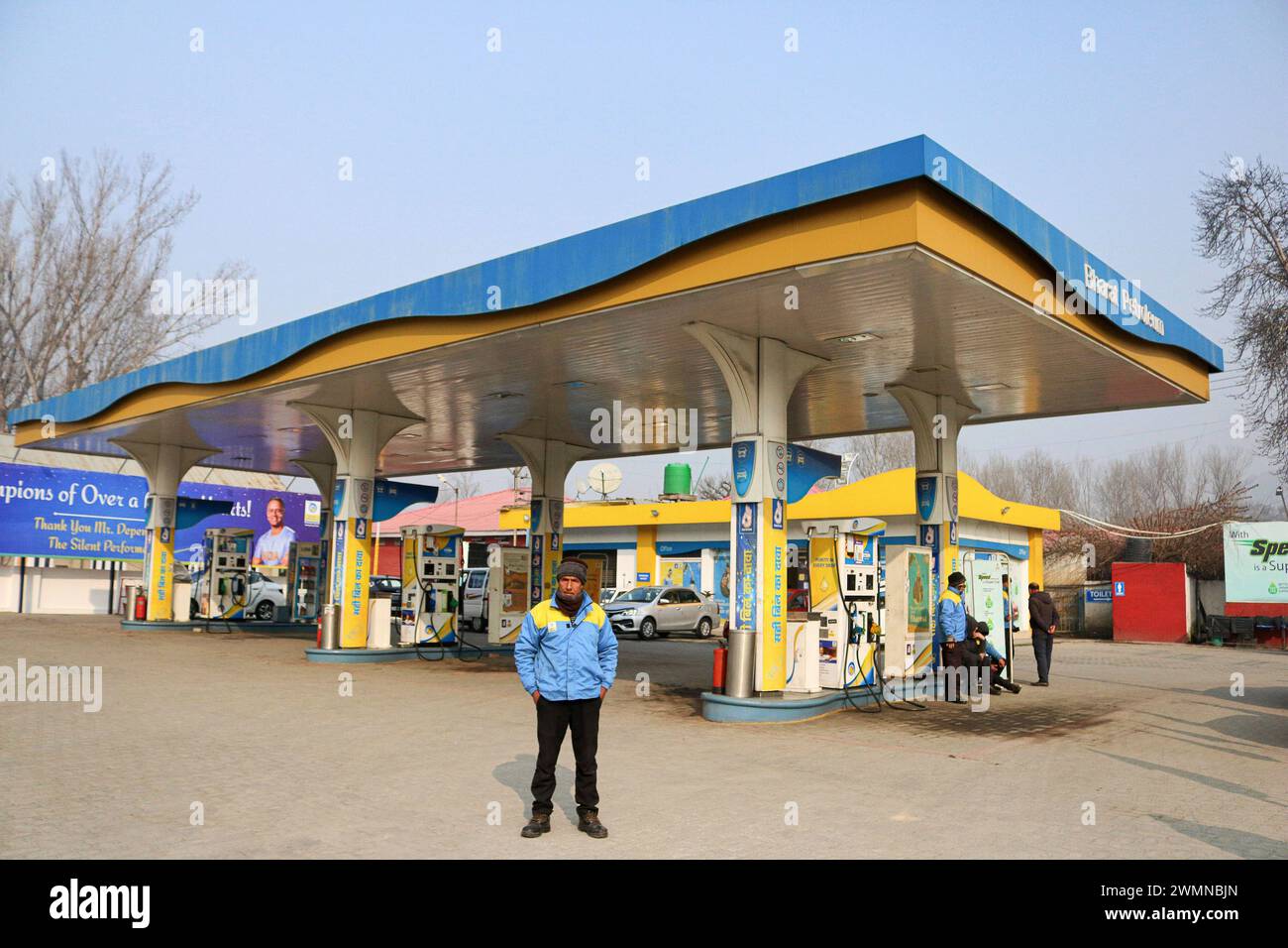 Huge Rush At Petrol Pumps Amid Strike By Transporters January 02,2024, Srinagar Kashmir, India ...