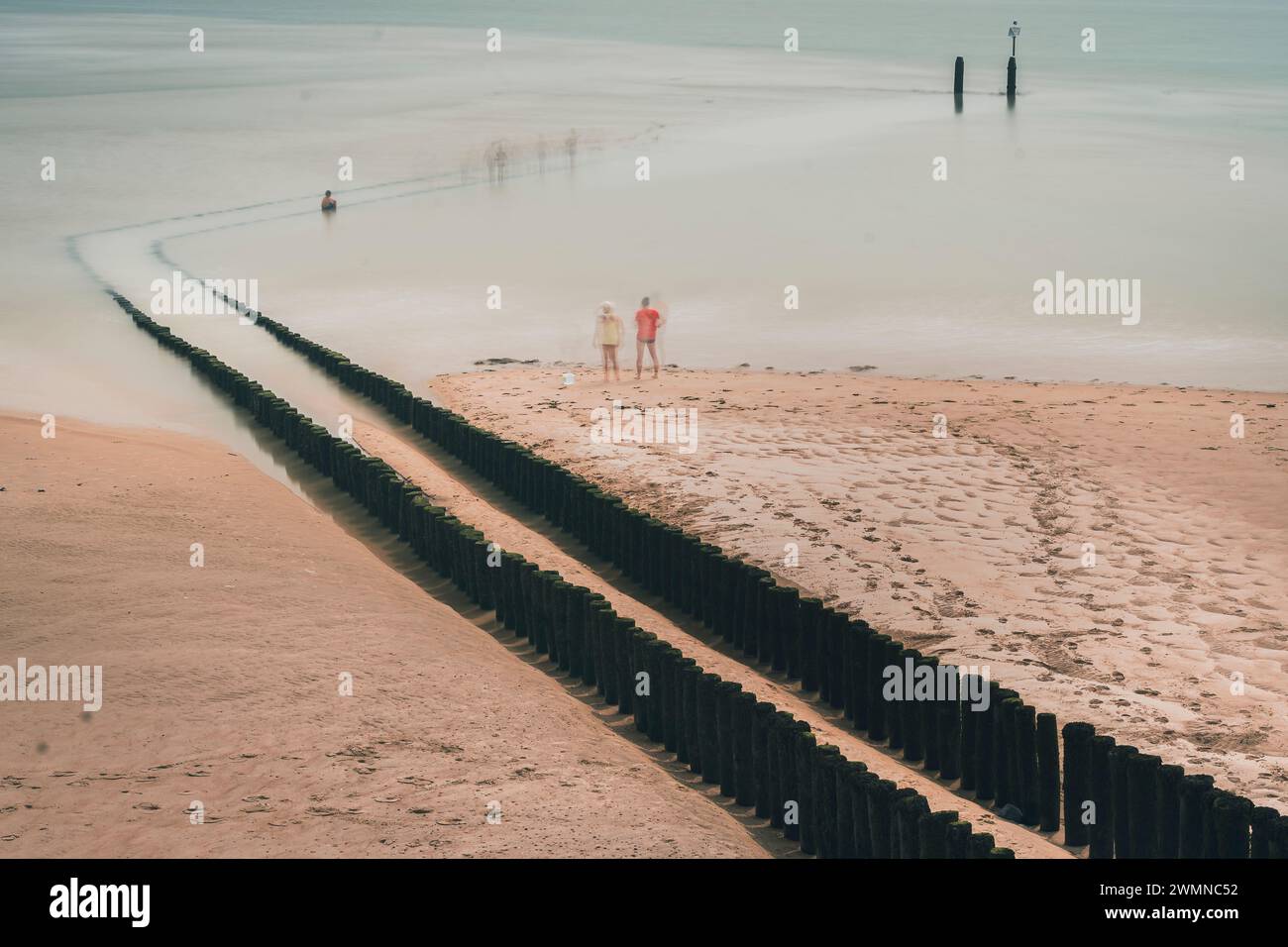Parallel to coastline hi-res stock photography and images - Alamy