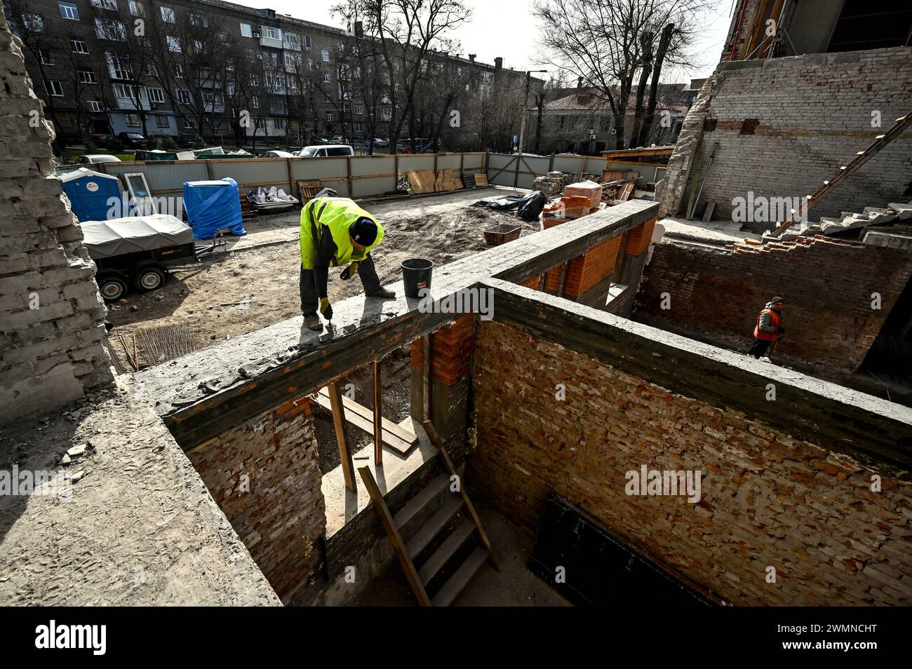 Non Exclusive: ZAPORIZHZHIA, UKRAINE - FEBRUARY 26, 2024 - Construction ...