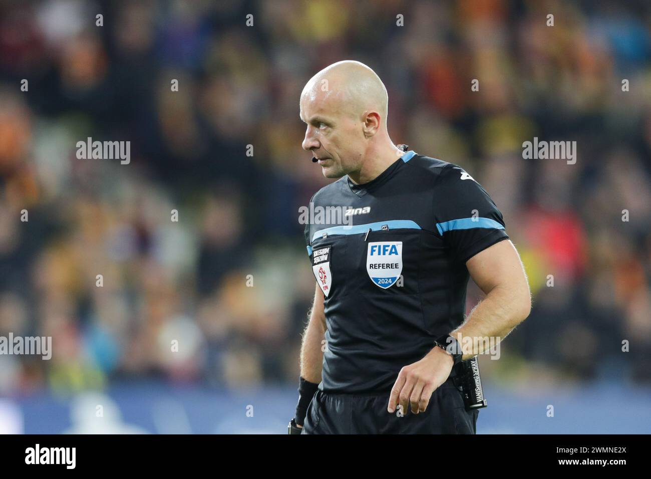 Polish referee hi-res stock photography and images - Alamy