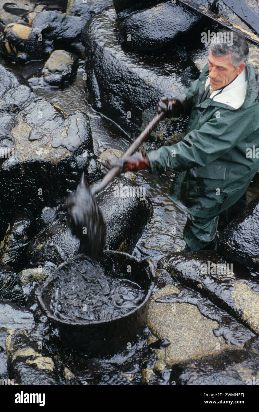 Prestige tanker 2002 hi-res stock photography and images - Alamy