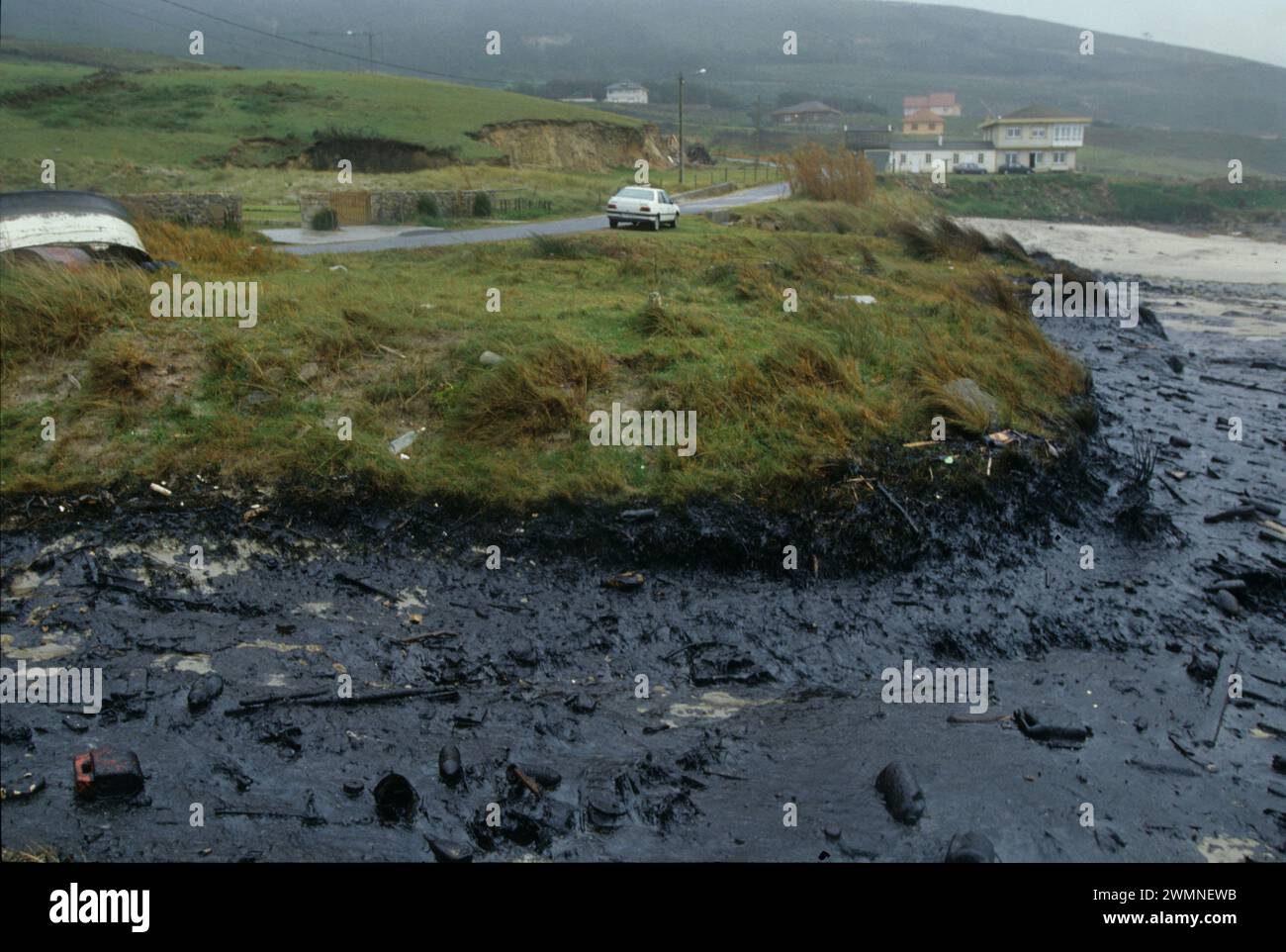 Prestige tanker 2002 hi-res stock photography and images - Alamy