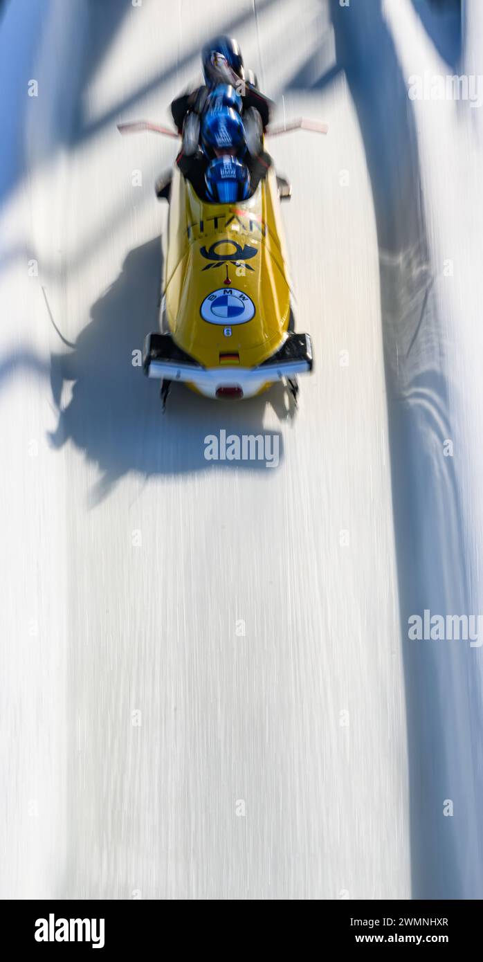 Winterberg, Germany. 27th Feb, 2024. Bobsleigh: World Championships ...