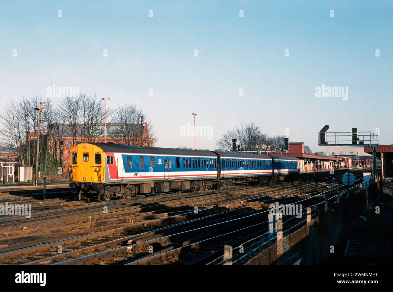 Class 205 hi-res stock photography and images - Alamy