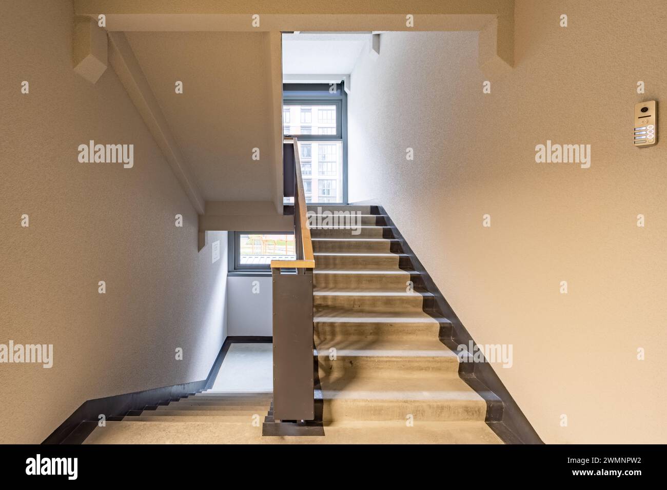 Interior of an apartment building entrance Stock Photo - Alamy