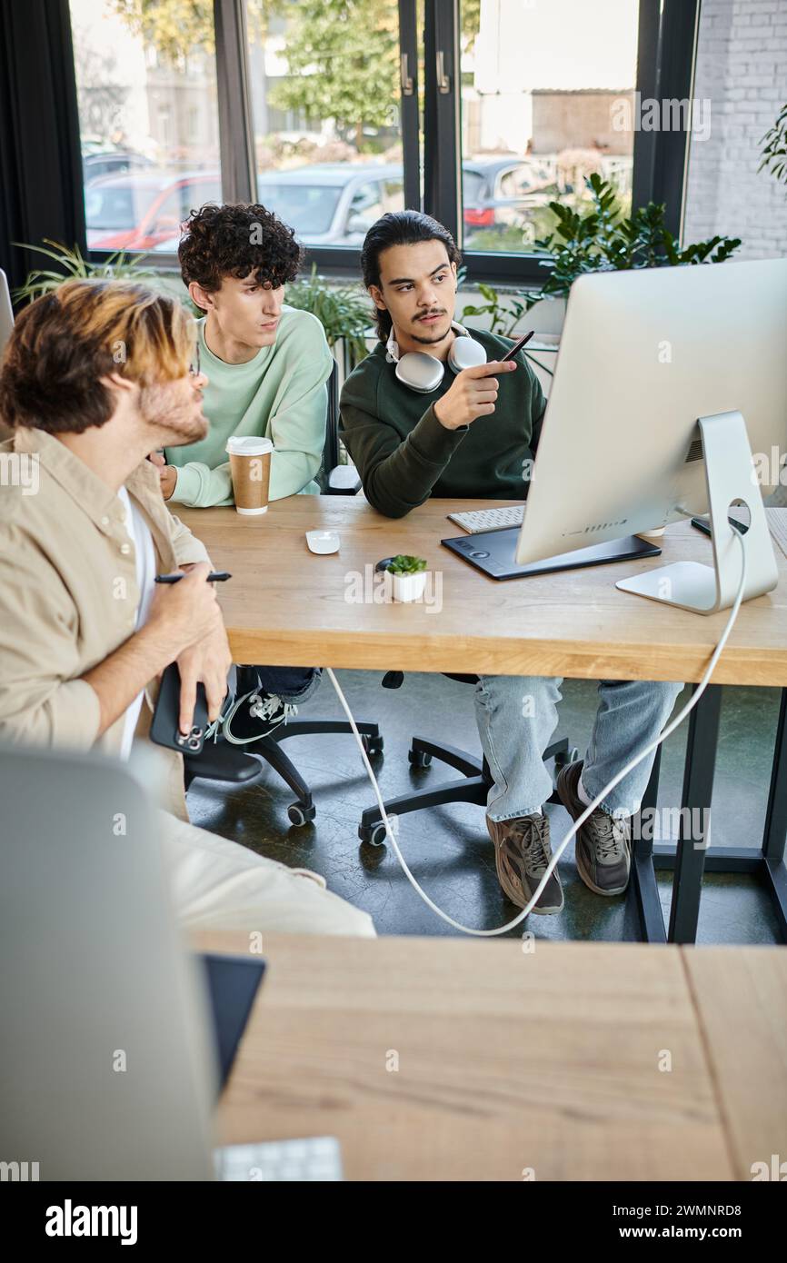 Monitor problem solving monitors hi-res stock photography and images ...