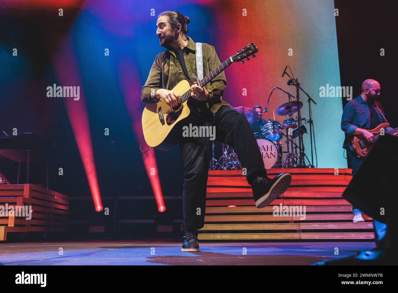 Noah kahan hi-res stock photography and images - Alamy