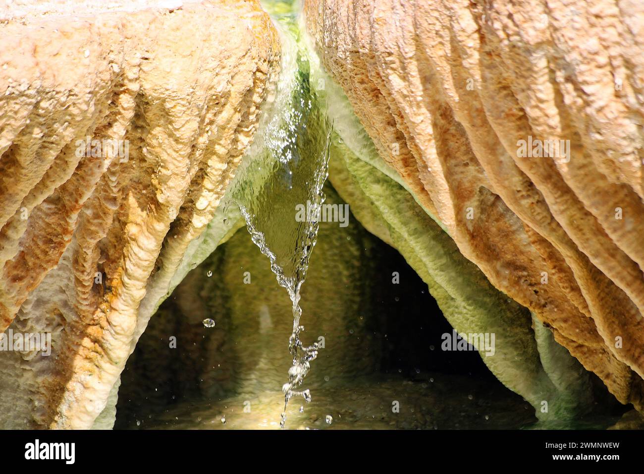 Water dripping down from rock hi-res stock photography and images - Alamy