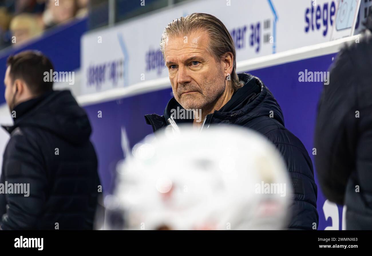 EHC Kloten - Lausanne HC, Stimo Arena, National League NL, Regular ...