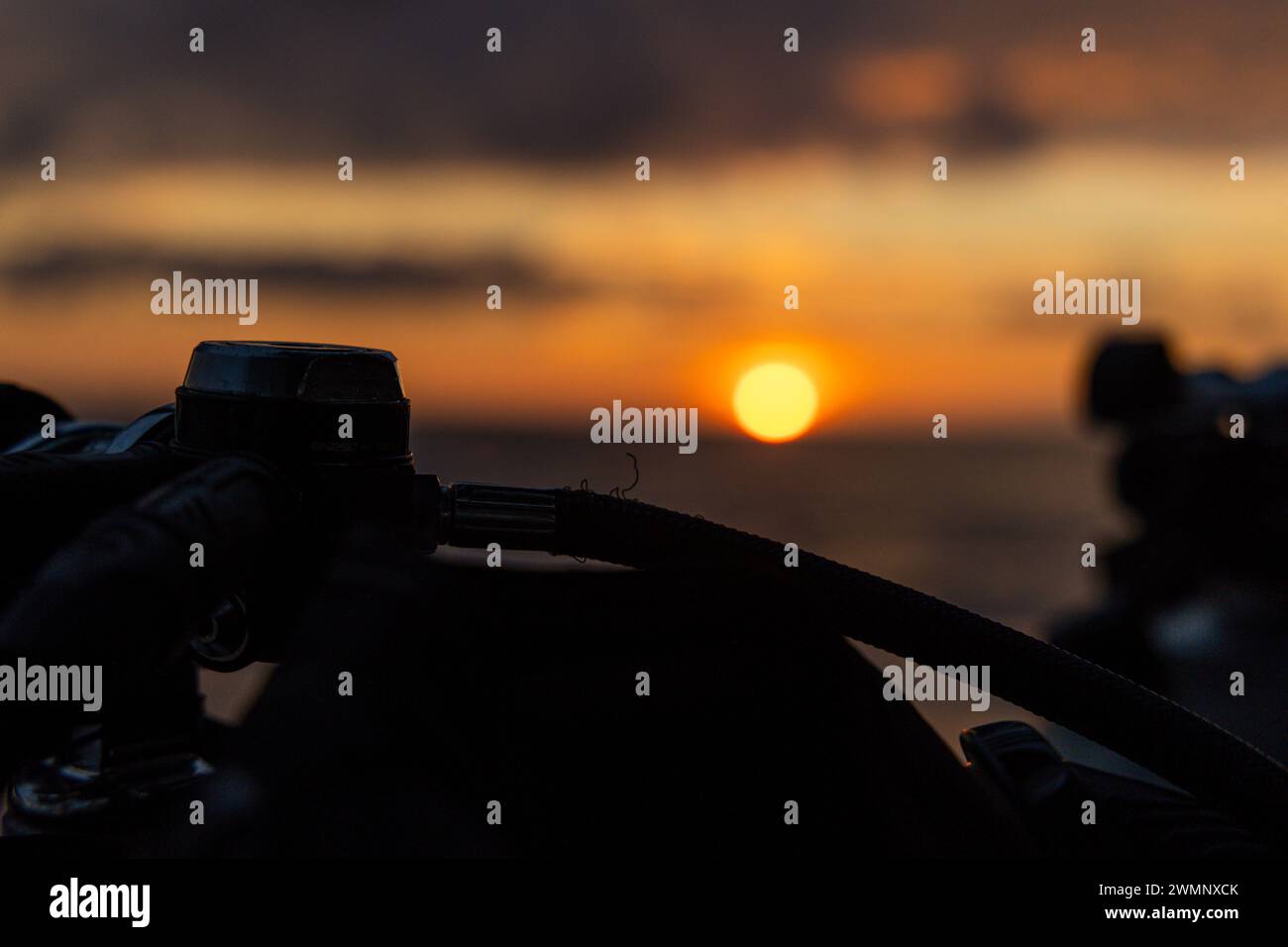 Sunset Big Island, Hawaii scuba diving concept Stock Photo - Alamy