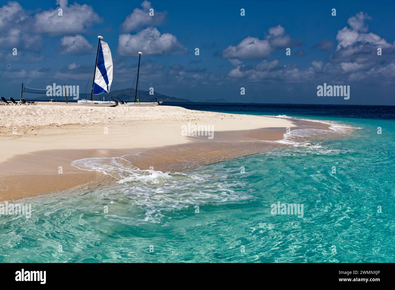 Beach View at Palm Island with Gentle Waves, Hobby Cats and Caribbean ...