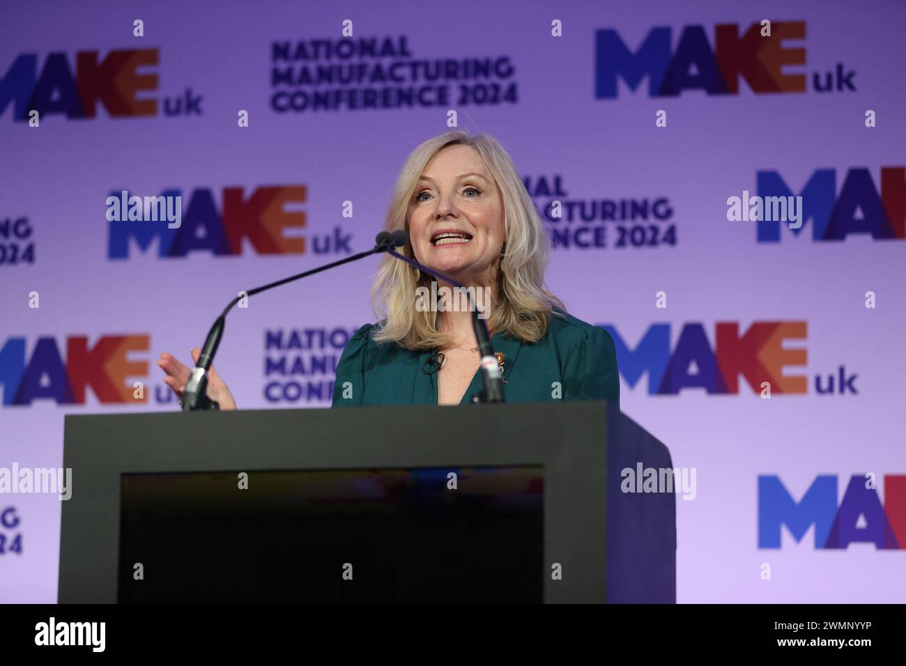 Tracy brabin mayor hi-res stock photography and images - Alamy