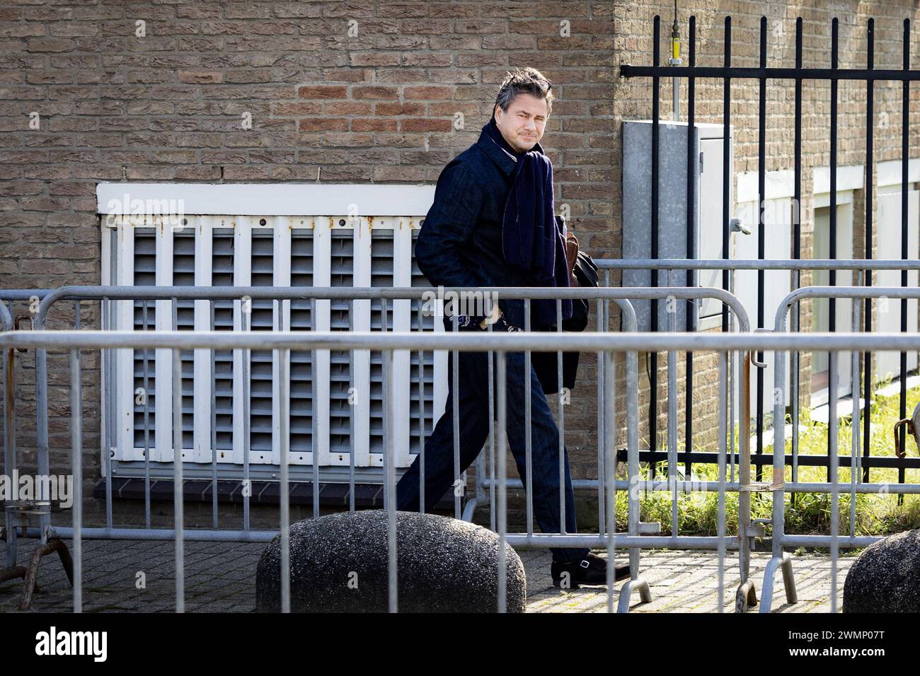 AMSTERDAM - Lawyer Jan-Hein Kuijper leaves the extra-secure court after ...