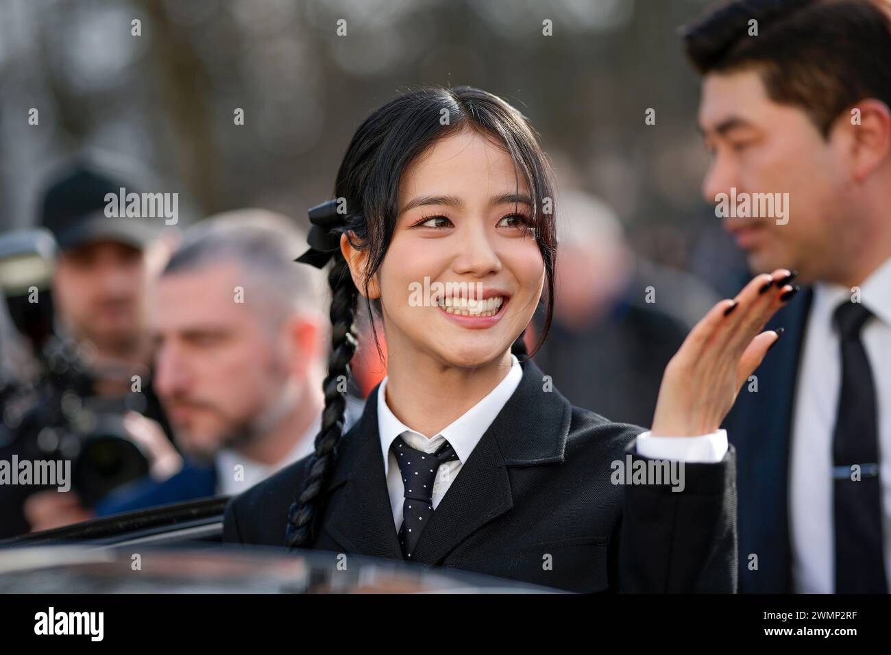 Jisoo departs from the Christian Dior Fall/Winter 2024-2025 ready-to ...