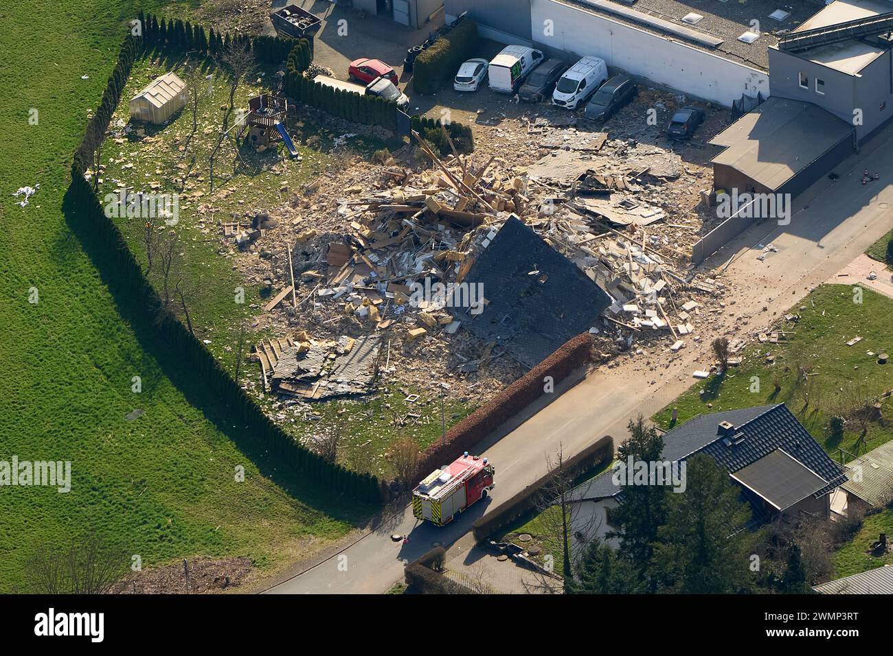 Hadamar, Germany. 27th Feb, 2024. A residential building was destroyed ...