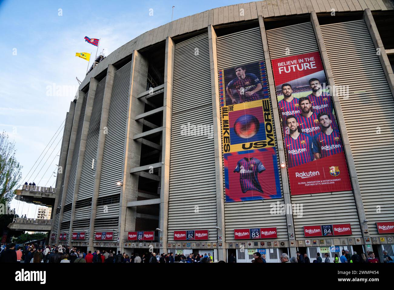 Exterior of camp nou stadium 2018 hi-res stock photography and images ...