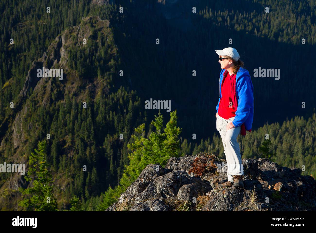 Dome Rock summit along Dome Rock Trail, Willamette National Forest ...