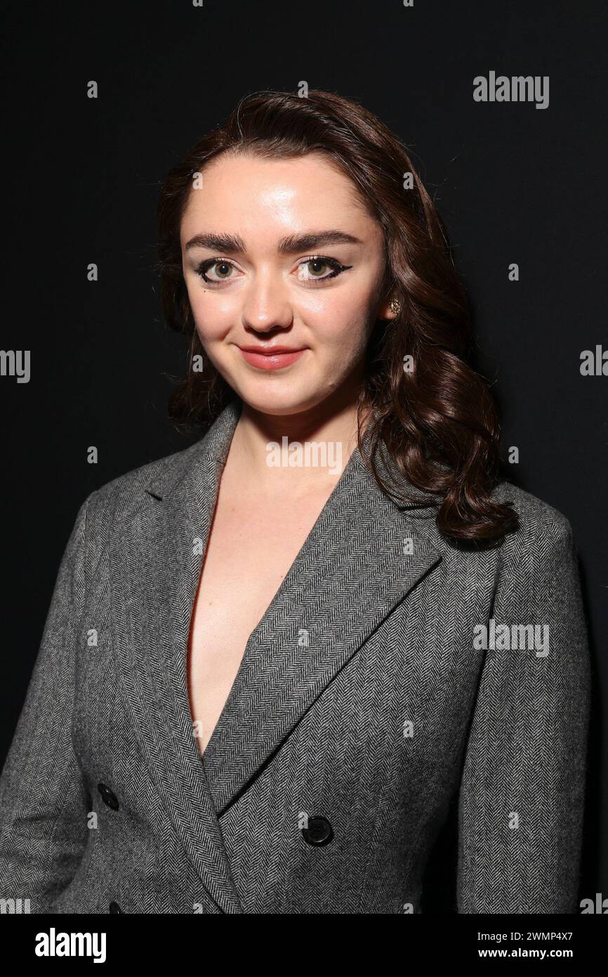 Maisie Williams attends the Christian Dior Fall/Winter 2024-2025 ready ...