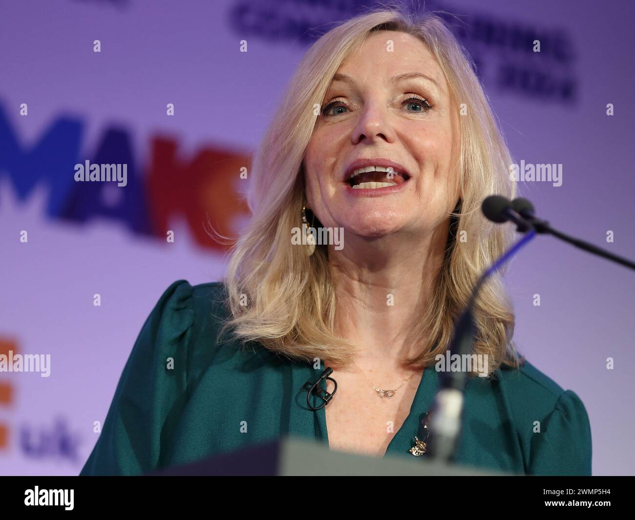 London 2024 hi-res stock photography and images - Alamy