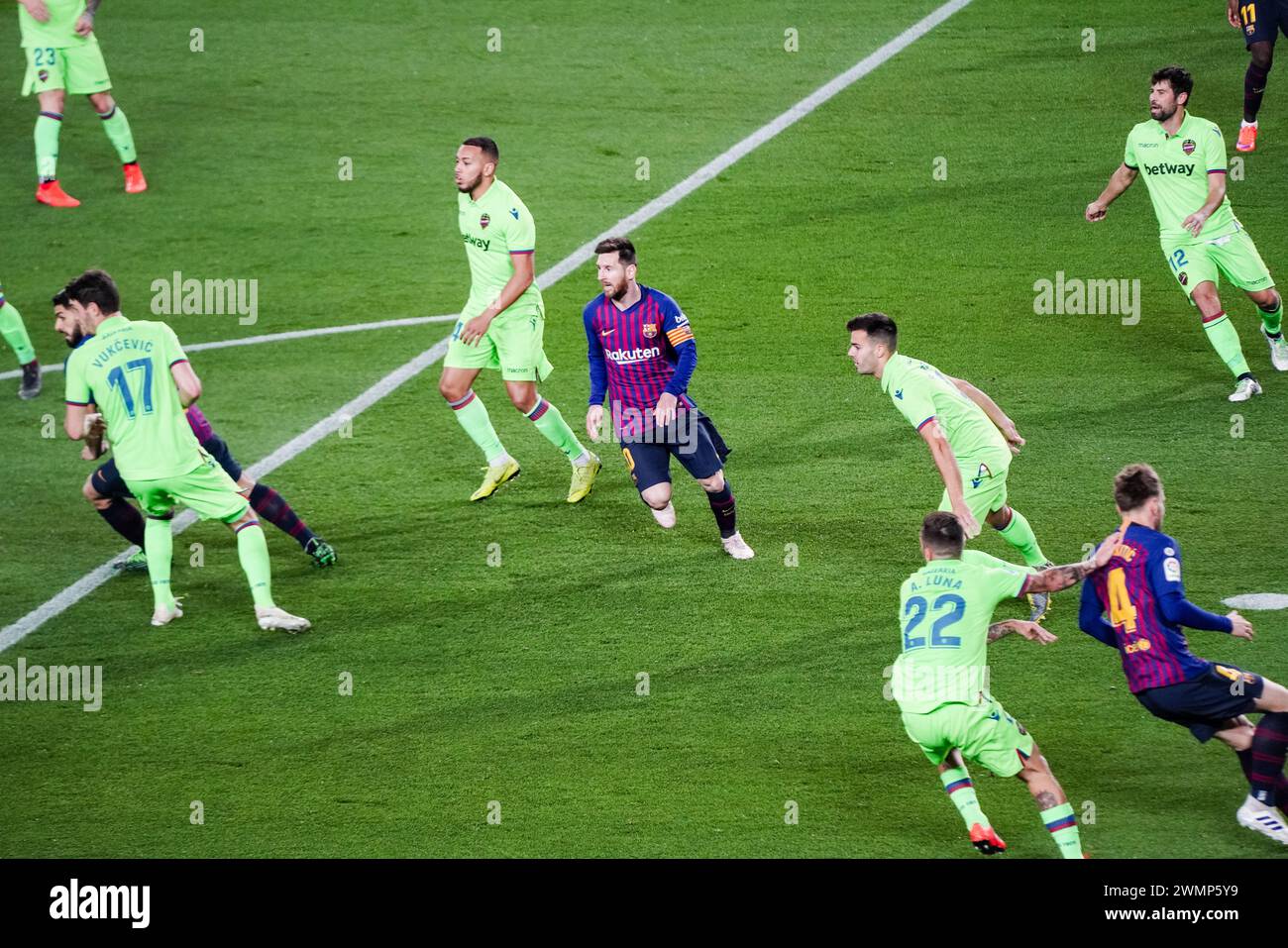 Lionel messi 10 barca 2018 hi-res stock photography and images - Alamy