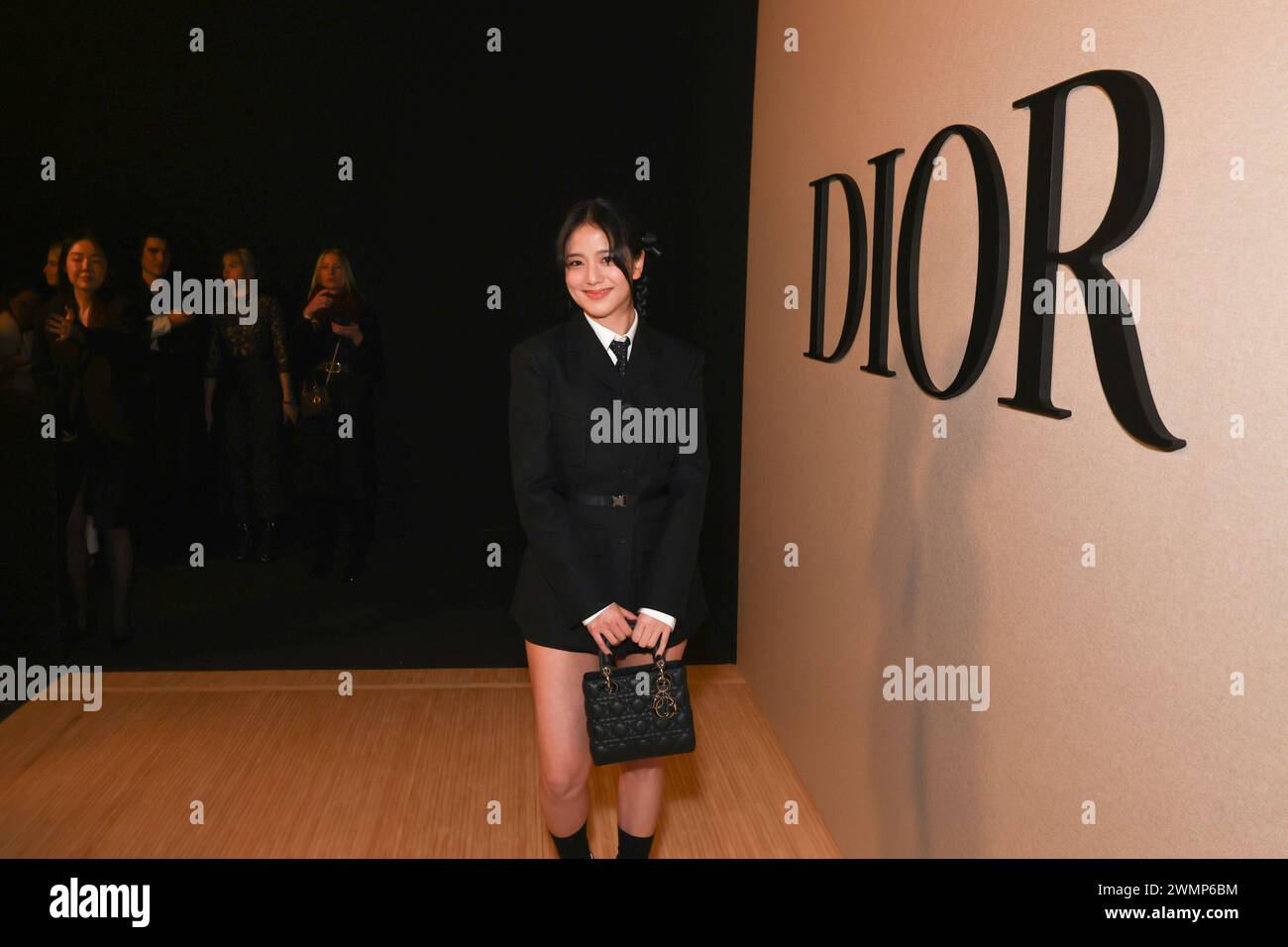 Jisoo attends the Christian Dior Fall/Winter 2024-2025 ready-to-wear ...