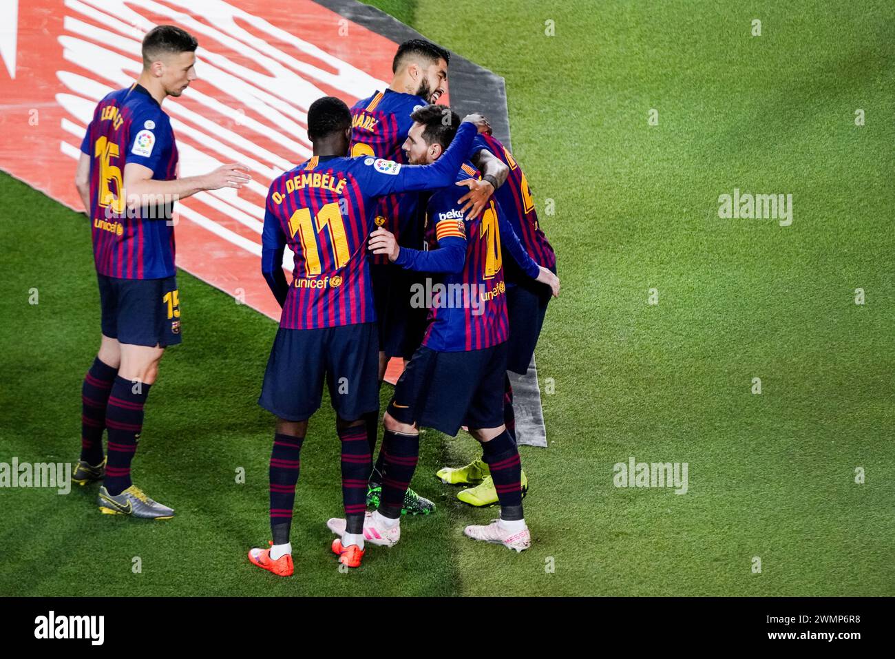 LIONEL MESSI, BARCELONA FC, 2019: Lionel Messi scores the winning goal ...