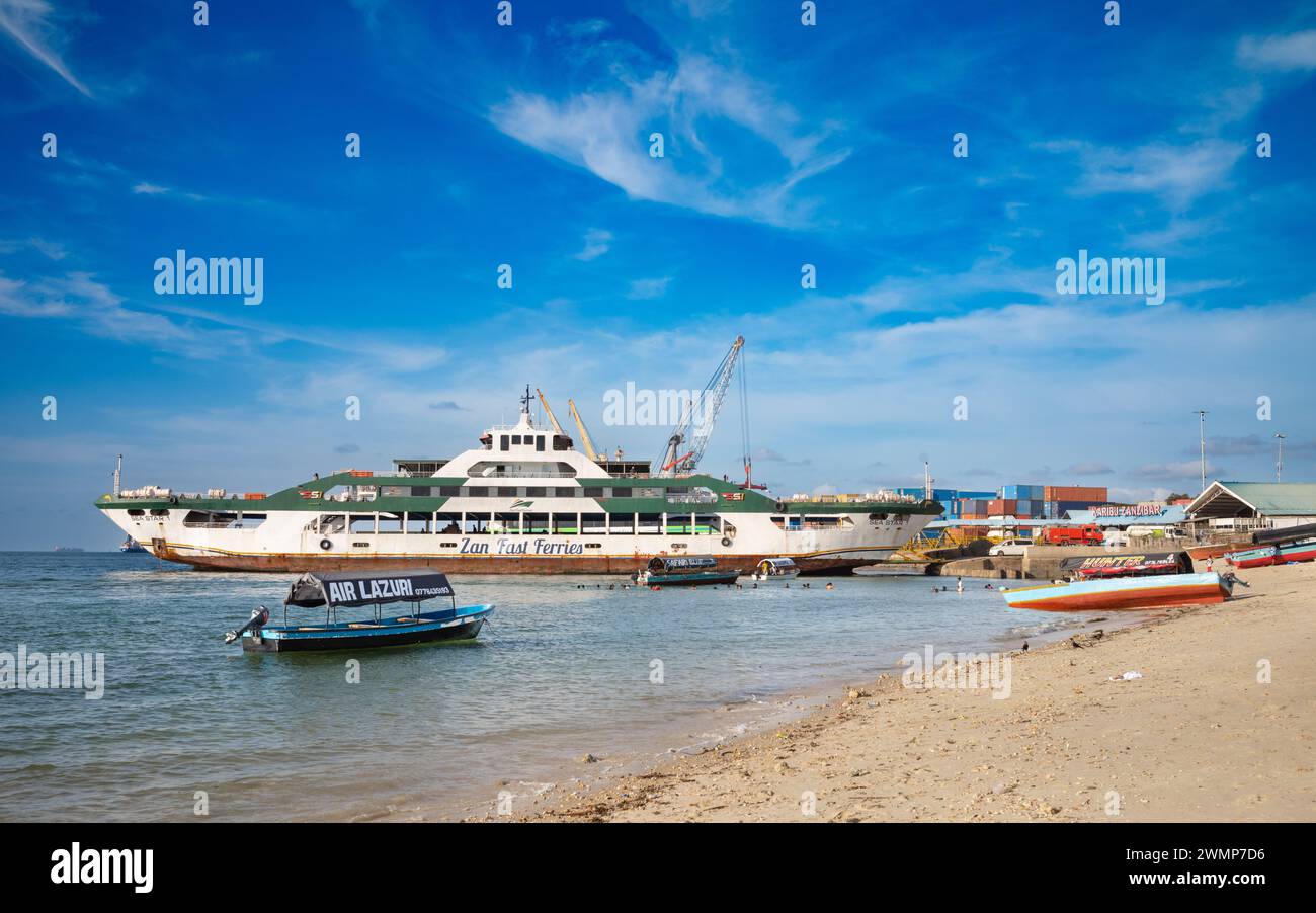 Zan fast ferries hi-res stock photography and images - Alamy