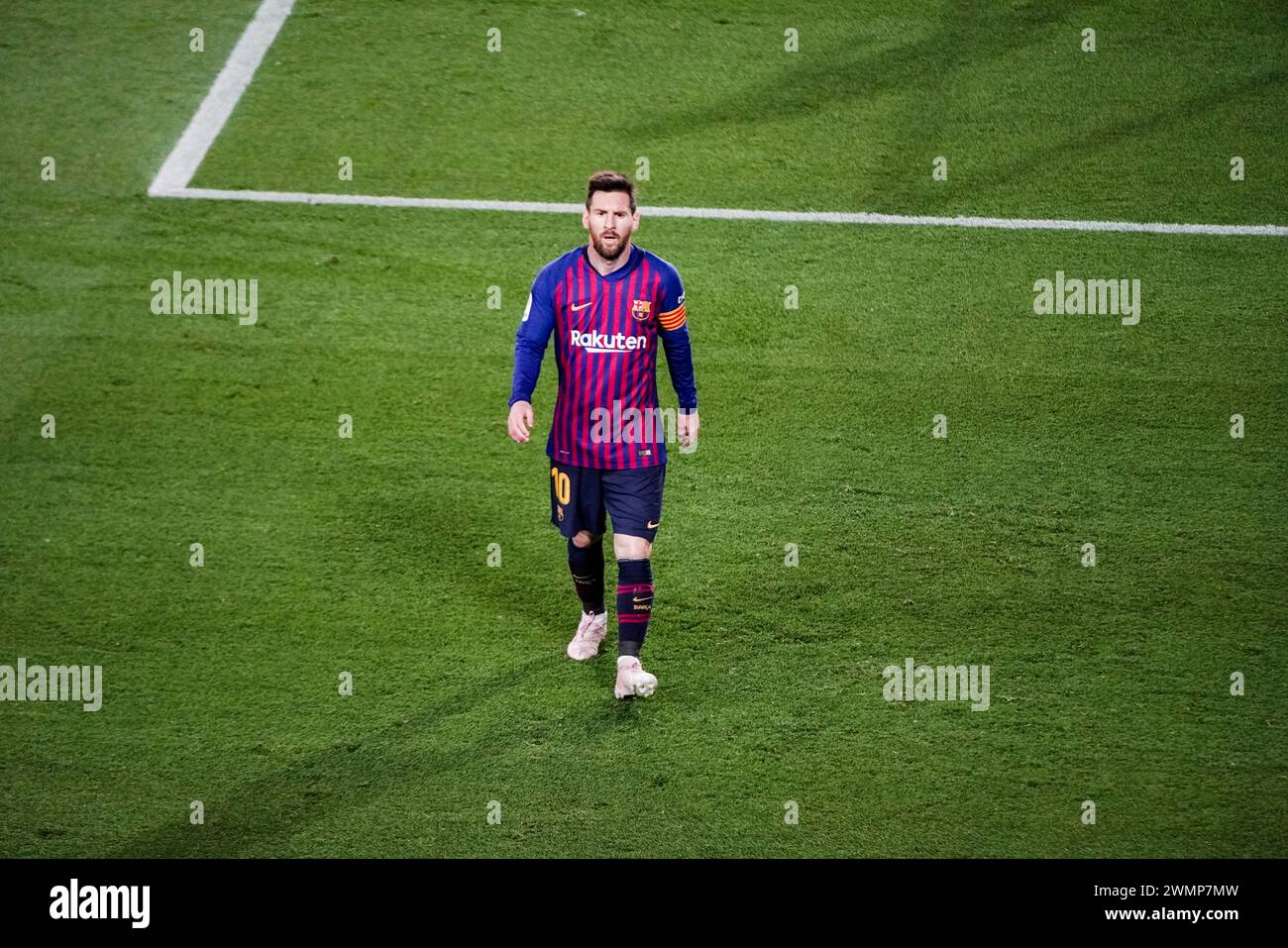 Lionel messi of barcelona walks hi-res stock photography and images - Alamy