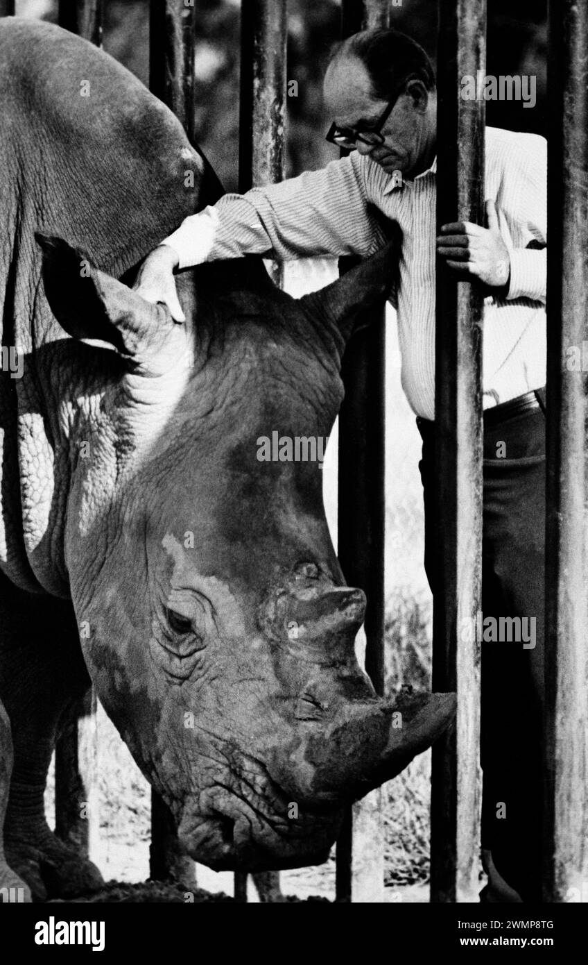 Arthur Jones, inventor of the Nautilus exercise machines, scratches the ...