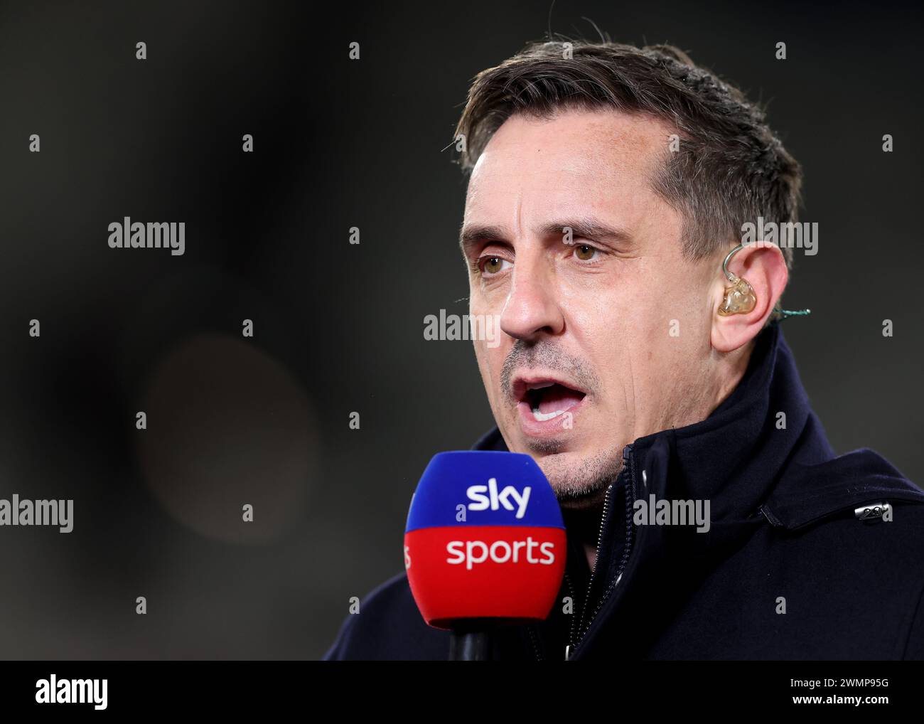 Action sport football gary neville hi-res stock photography and images ...
