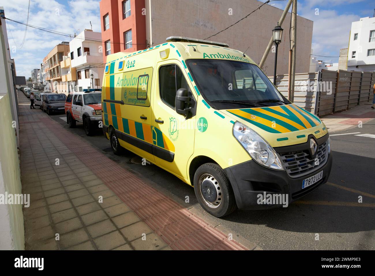 Ambulancia hi-res stock photography and images - Alamy