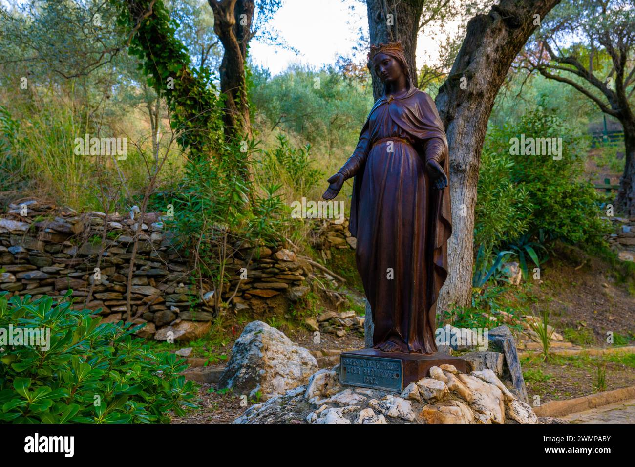 Woman ephesus hi-res stock photography and images - Alamy