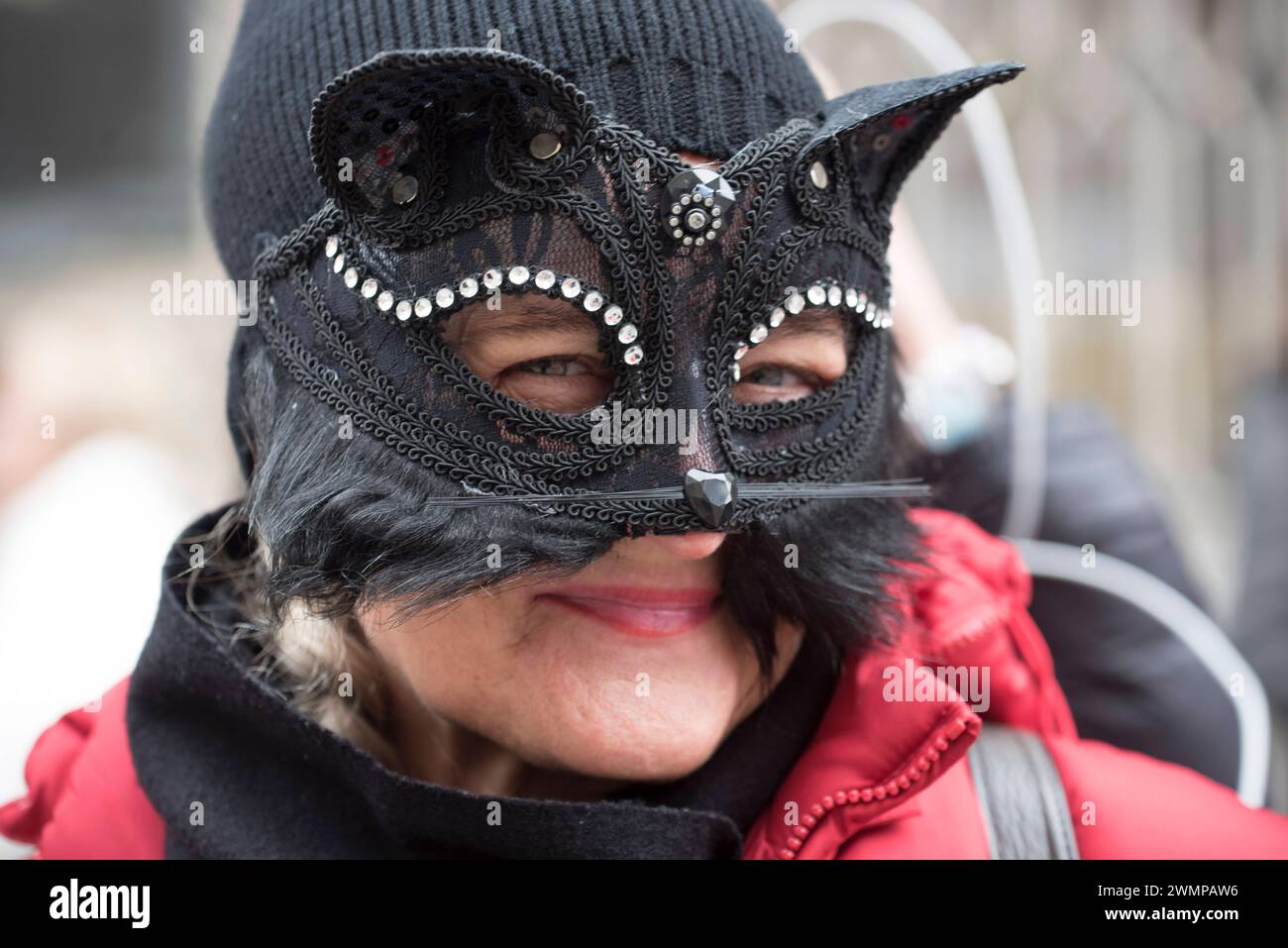 Perspective of a mouse hi-res stock photography and images - Alamy