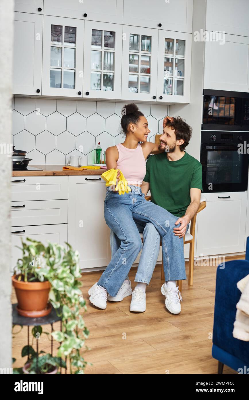 Rags looking african hi-res stock photography and images - Alamy