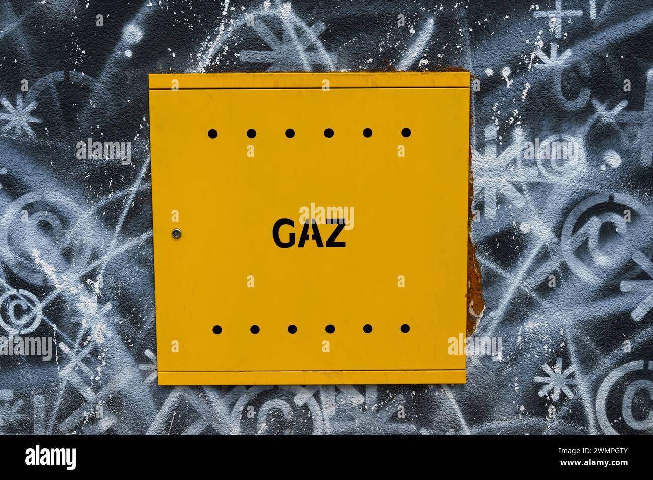 A bright yellow box featuring the word Gaz in bold black letters Stock ...
